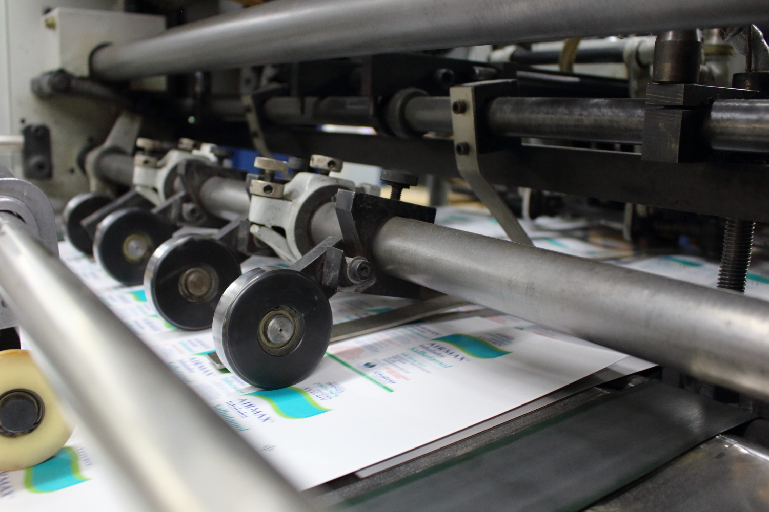 Servicio de impresión litográfica - Laboratorios Chalver